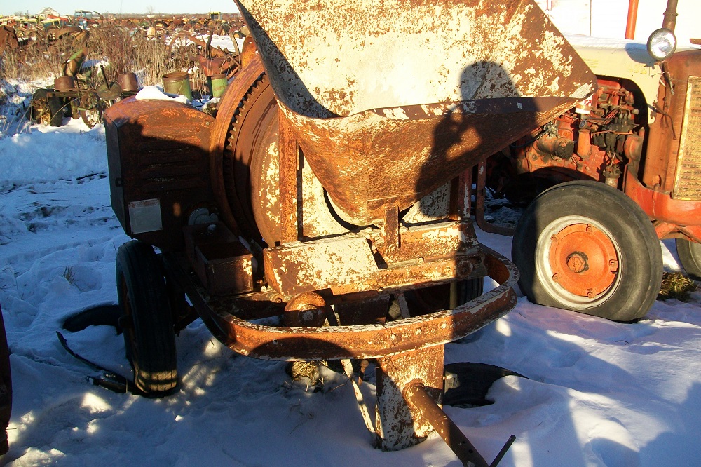 Biewer Tractor Salvage